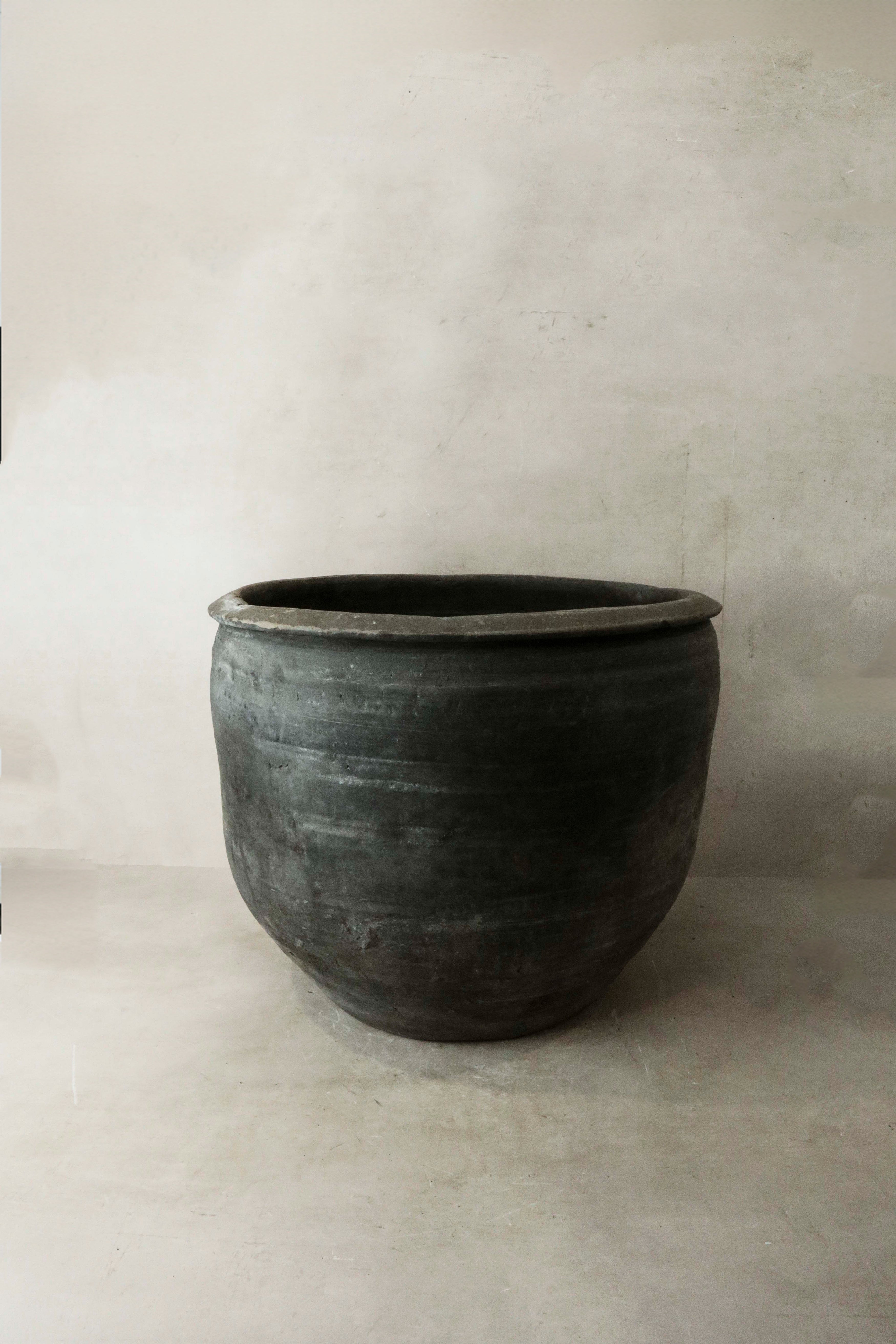 Big Old Grey Asian Pots- L003 - Botanical Boys