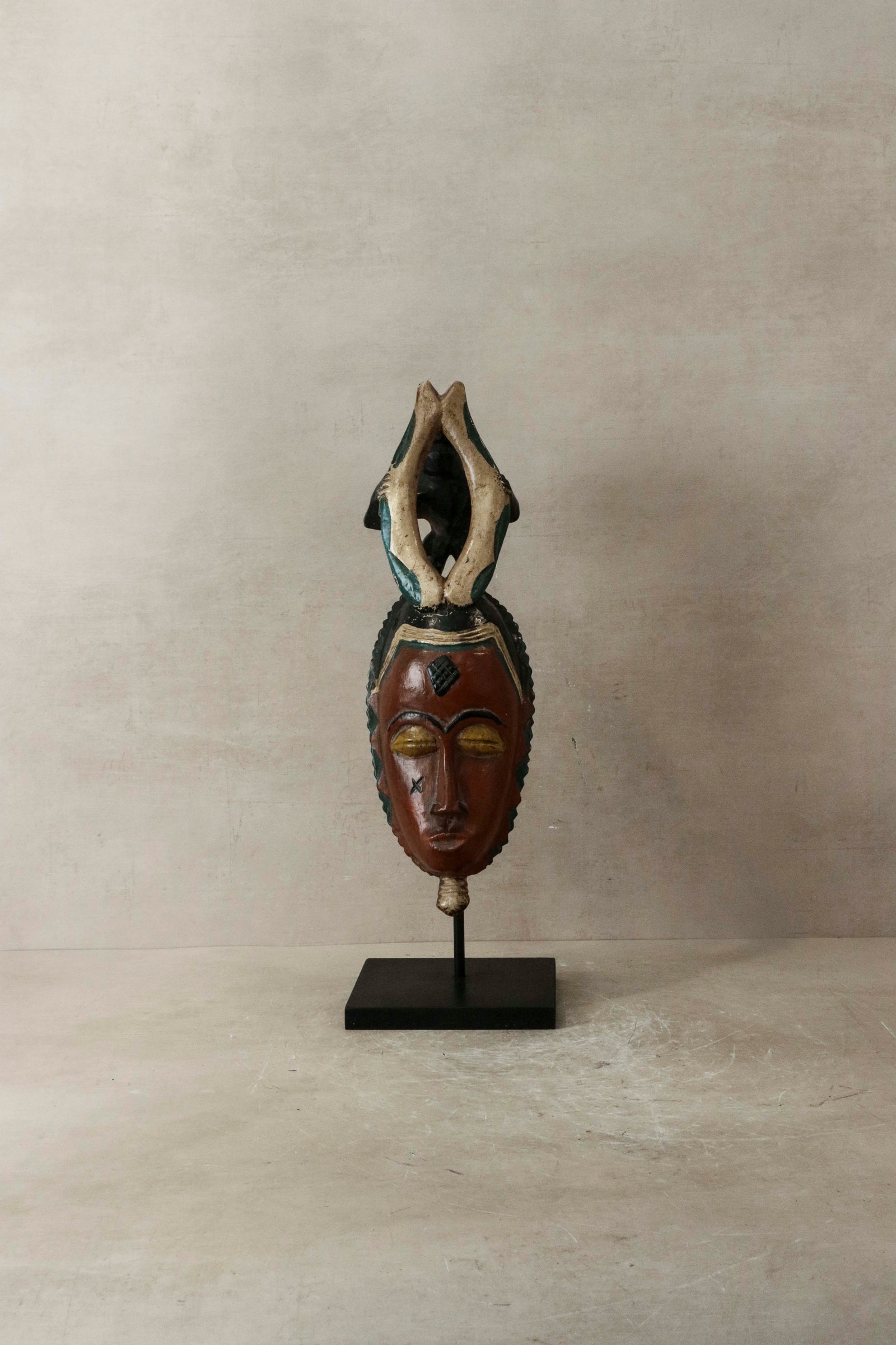 Guru Mask - 15.1 - Botanical Boys