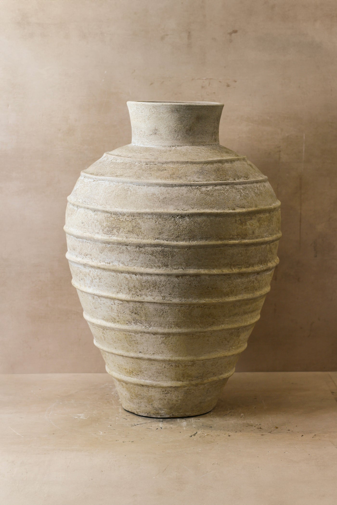 Rustic Off White Indonesian Pot No 22 - Botanical Boys
