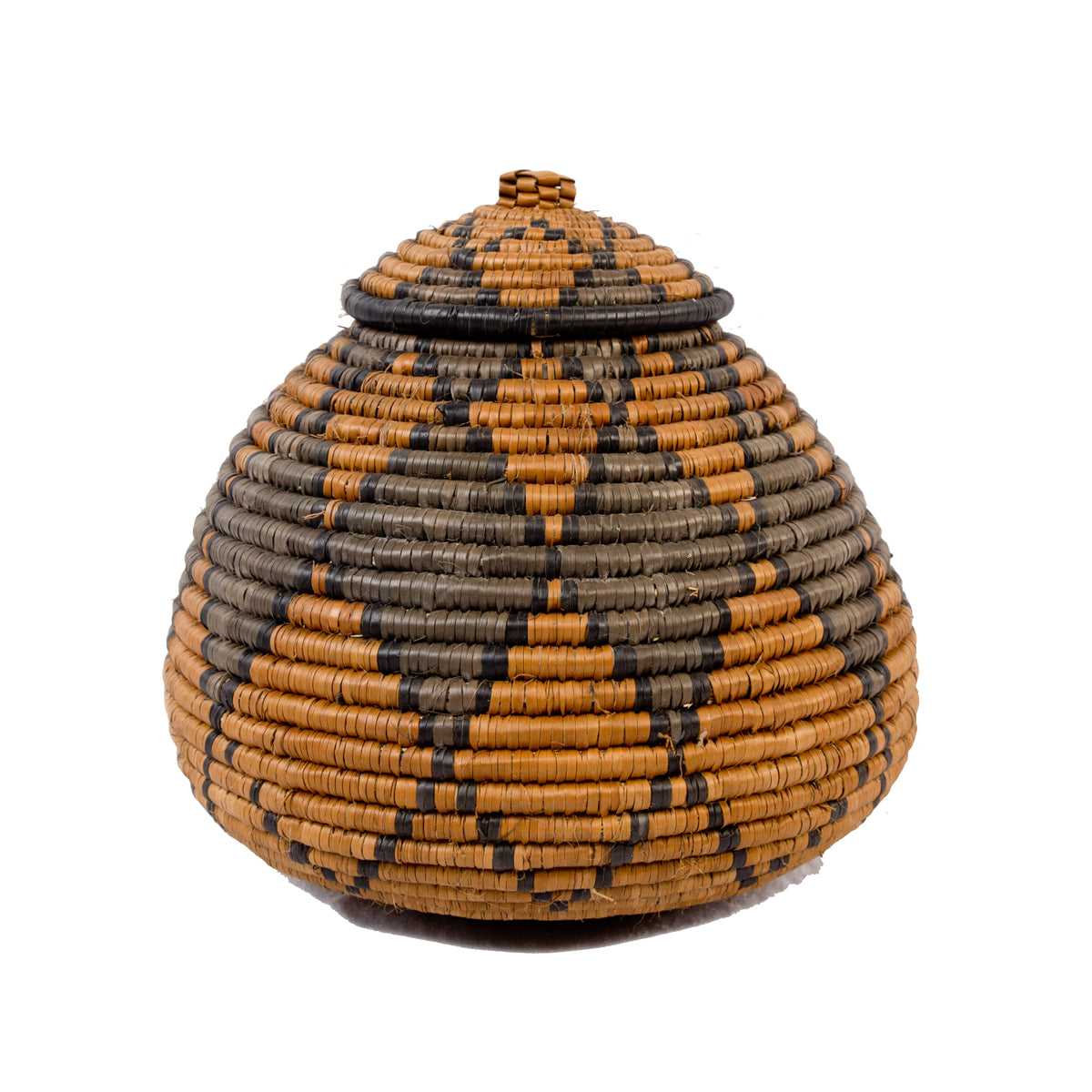 Zulu Ukhamba - traditional basket TR88 - Botanical Boys